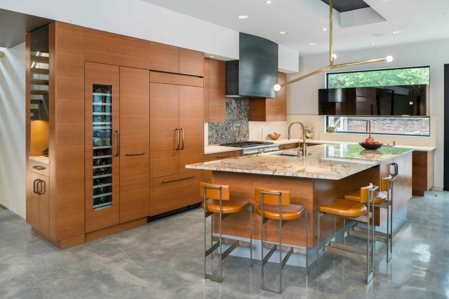 Luxury Contemporary Kitchen Artful Design | Kitchens by Kleweno